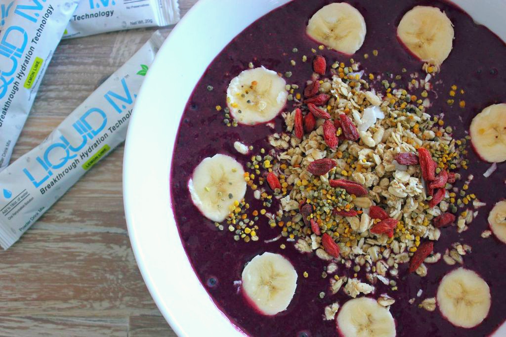 The Rehydration Acai Bowl ft. Liquid I.V. | The Balanced Blonde